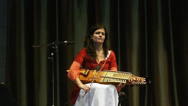 Ana Alcaide llevó la música sefaradí a Buenos Aires – eSefarad