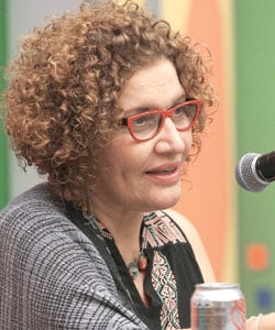 Myriam Moscona muestra la historia del ladino – eSefarad